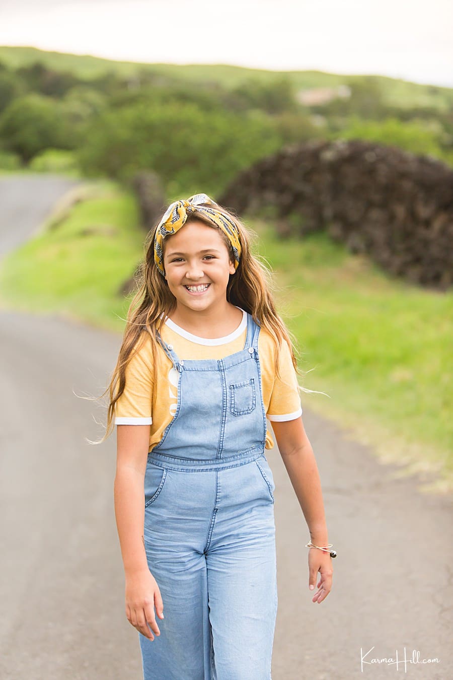 Children's Outfit Inspo For Your Hawaii Family Portraits