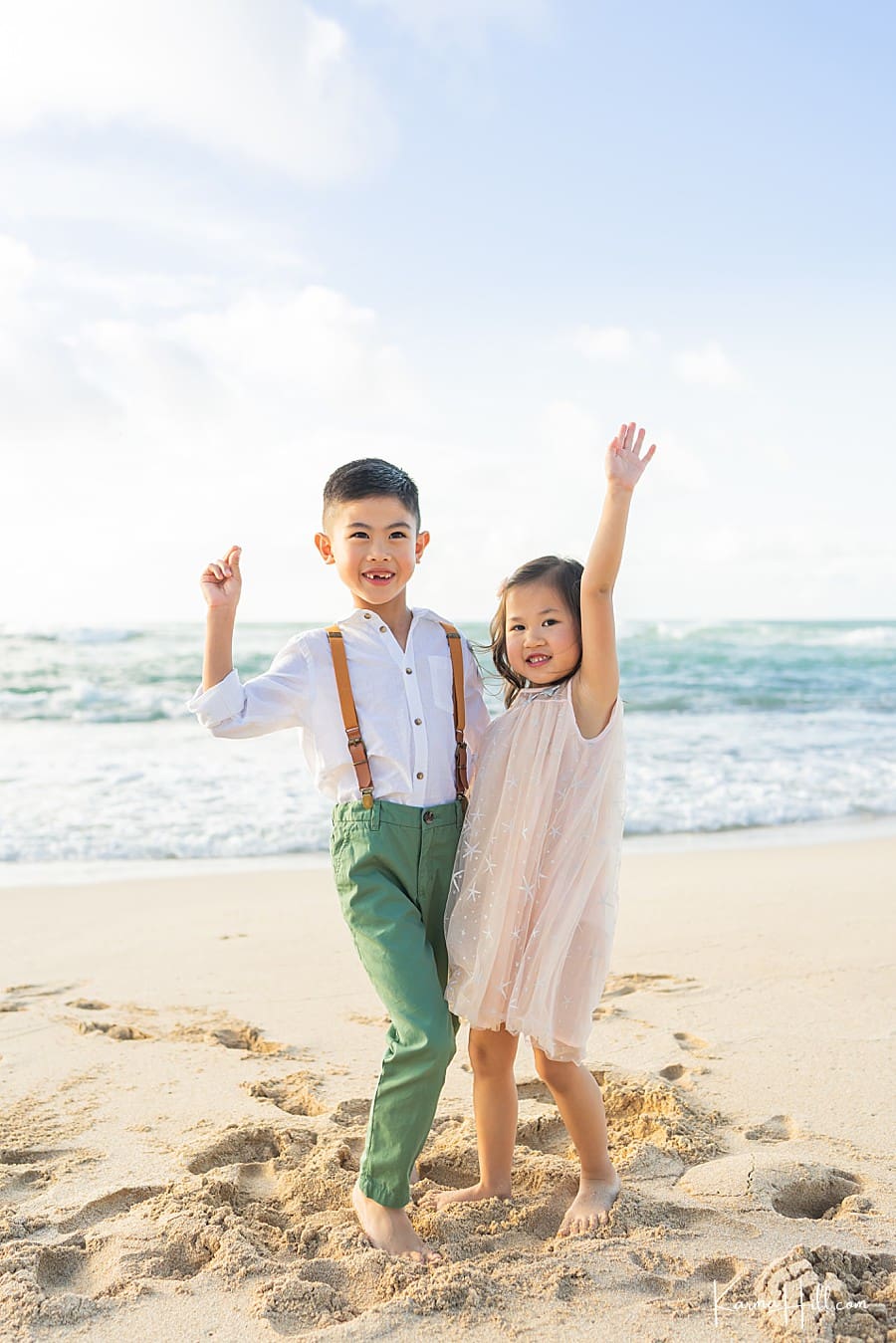 Children's Outfit Inspo For Your Hawaii Family Portraits