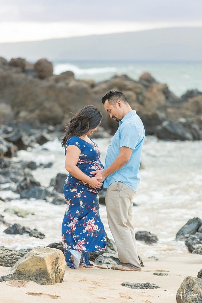 A Loving Babymoon - Erika & Christian's Maui Maternity Portraits