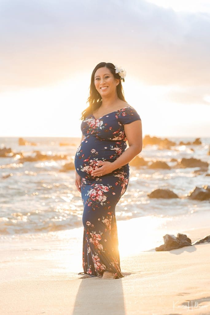 A Loving Babymoon - Erika & Christian's Maui Maternity Portraits