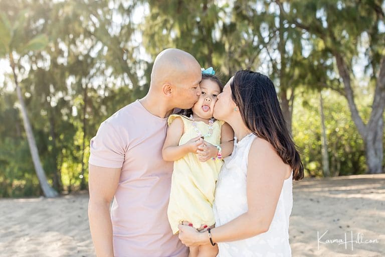 A Golden Trio - The Le Family’s Maui Beach Portraits