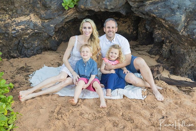 Moments We'll Treasure - Pyatt's Maui Family Portraits