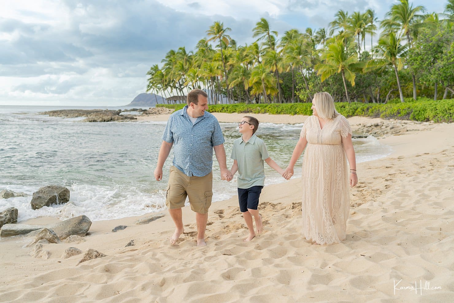 A Cheerful Trio - Schultz's Oahu Family Portraits