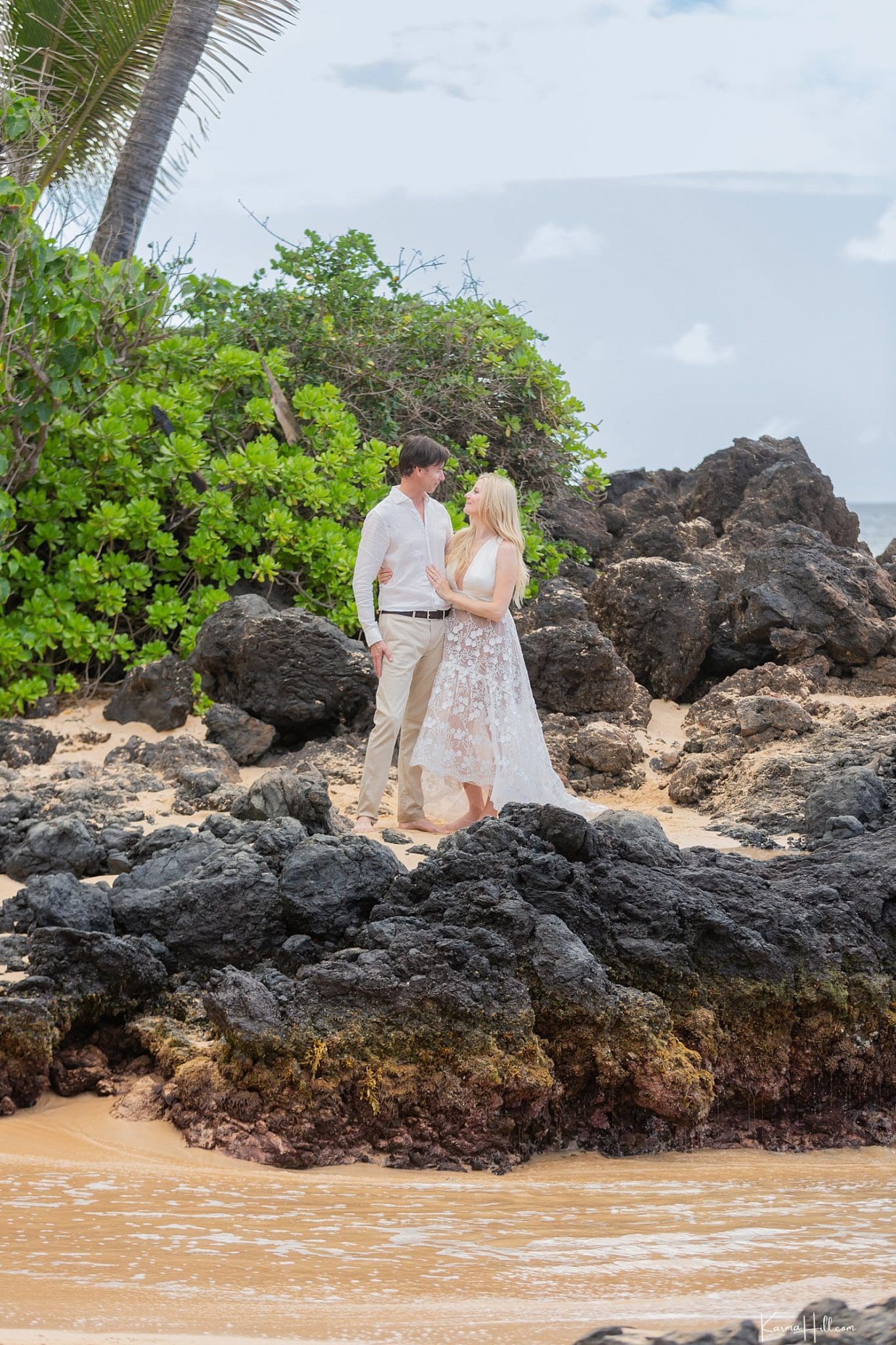 Post Elopement Glow - Timothy & Tayler's Maui Couples Portraits