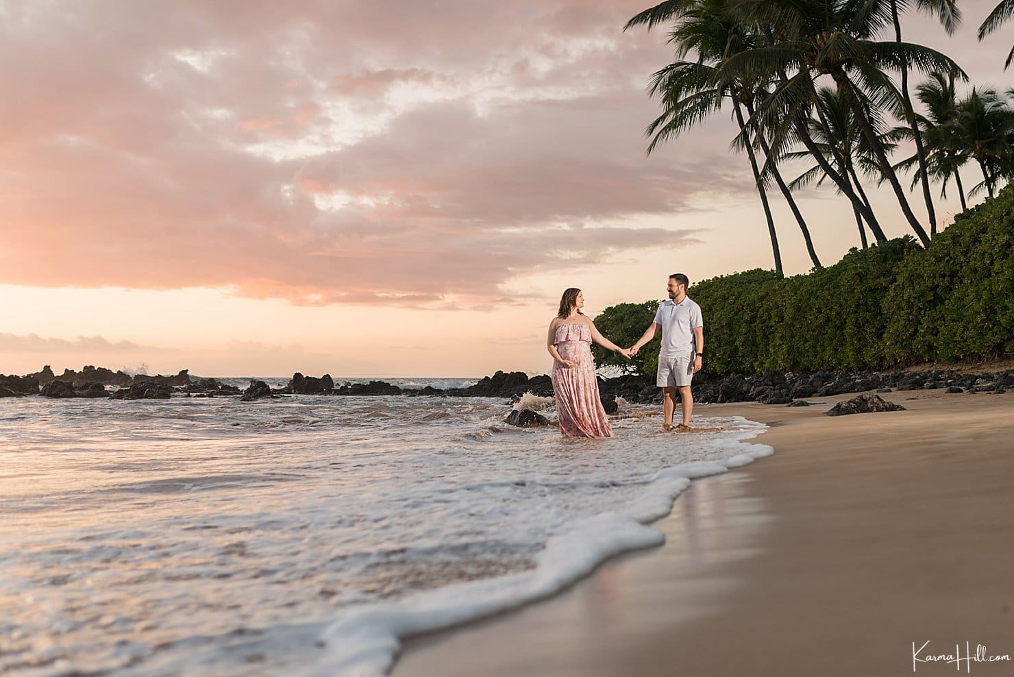 Our Tropical Babymoon - Tracy & Jared's Maui Maternity Portraits