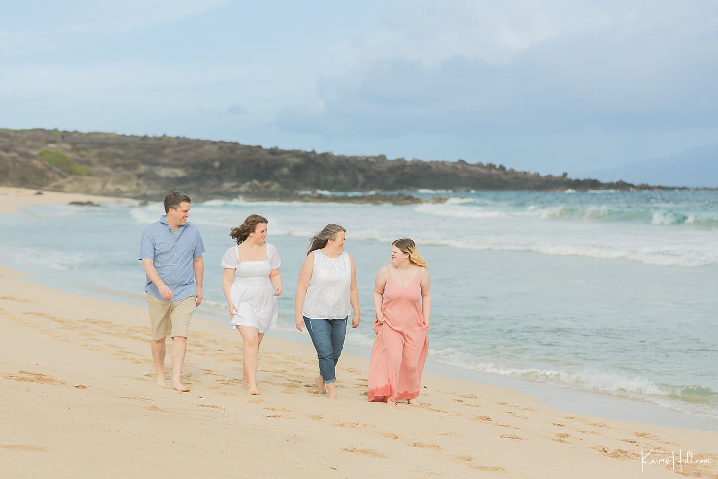 A Charming Bunch - Bartholomew's Family Portraits in Maui