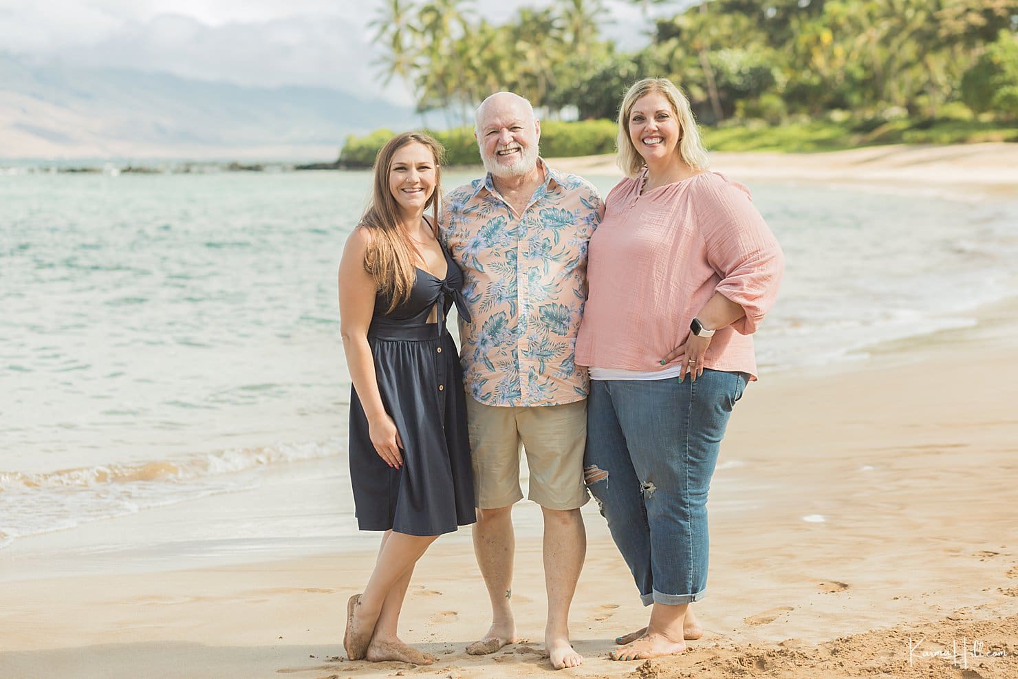 Our First Getaway - Guinn's Maui Family Photography