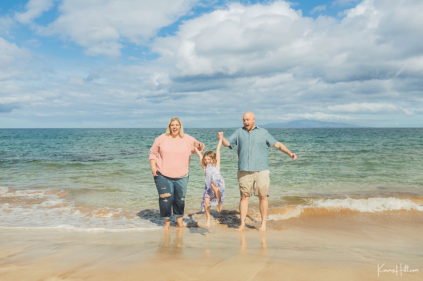 Our First Getaway - Guinn's Maui Family Photography