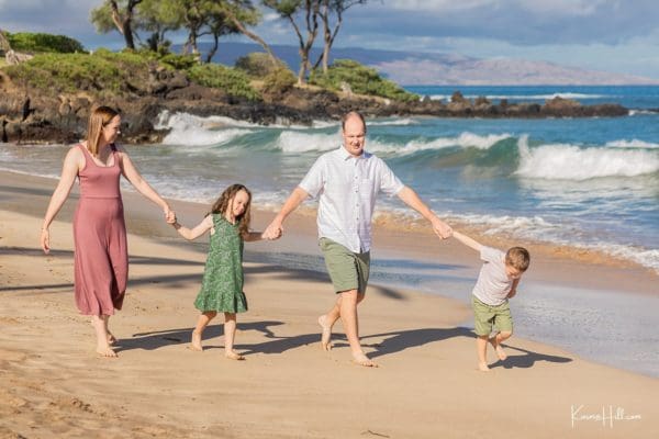 An Island Exploration - Kulinski Family's Maui Beach Portraits