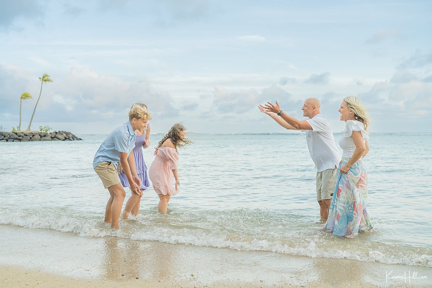 Our Everlasting Memories - Williams' Oahu Family Portraits