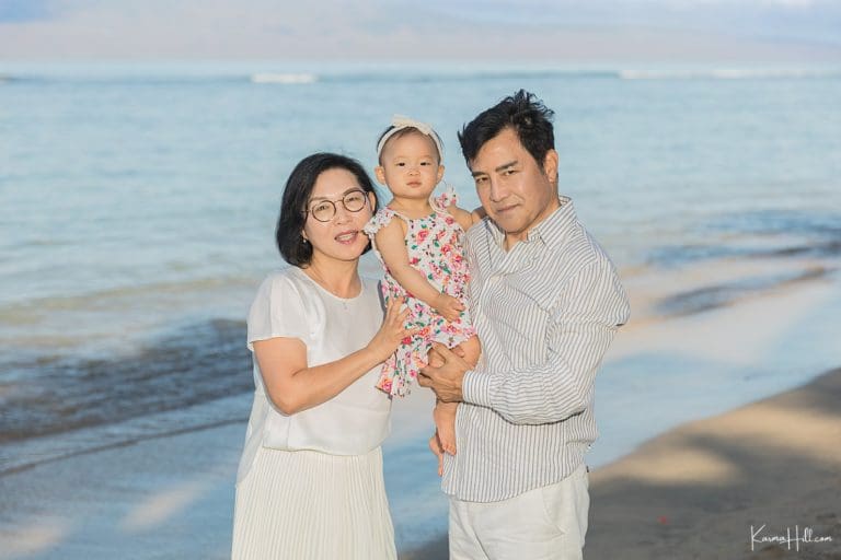 Baby's First Hawaii Trip - Choi Family's Maui Beach Portraits