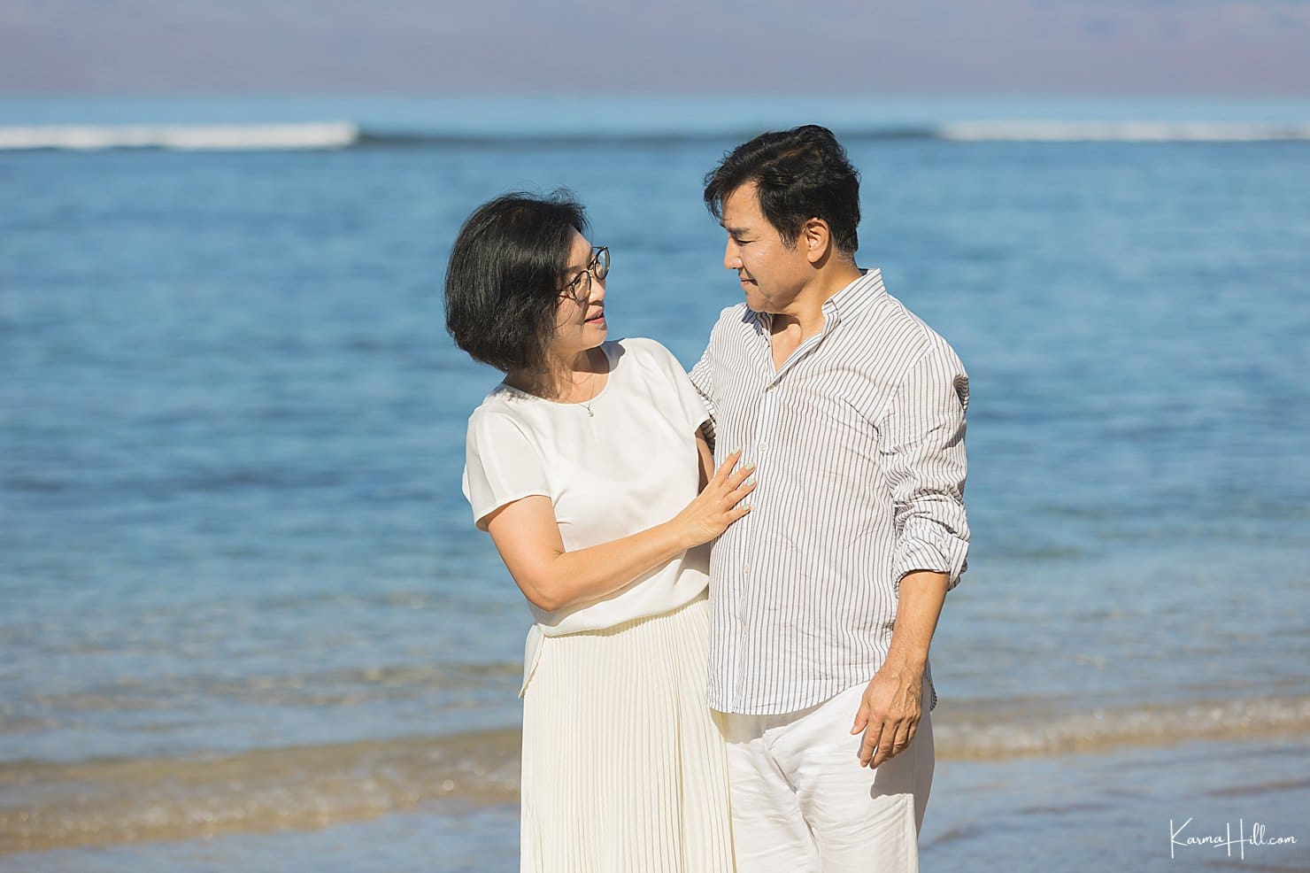 Baby's First Hawaii Trip - Choi Family's Maui Beach Portraits