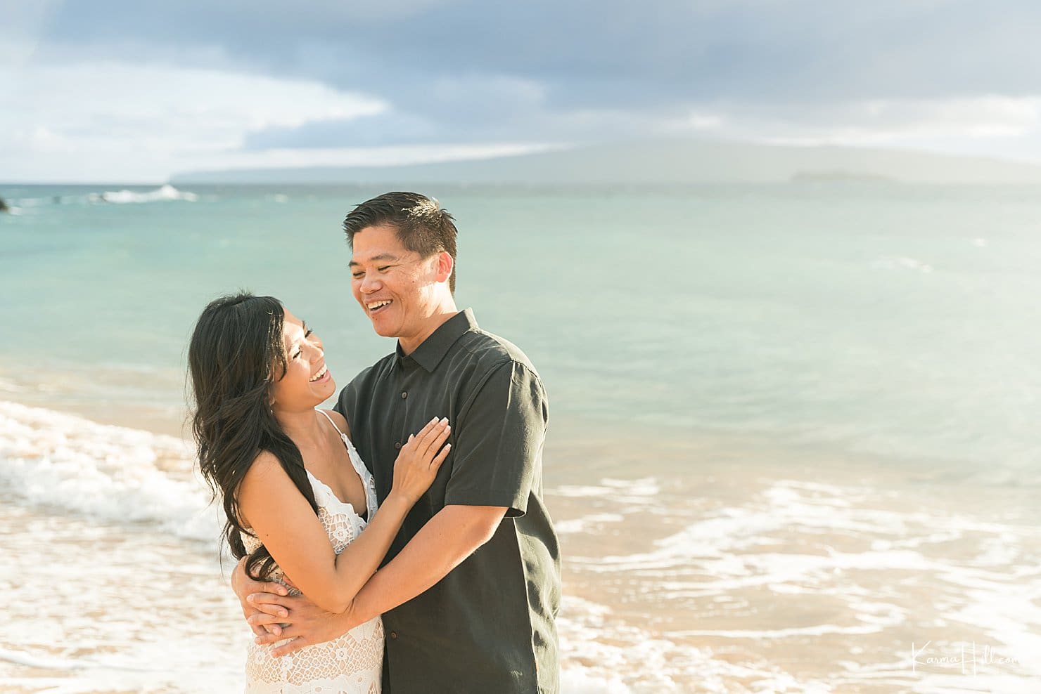 Setting a Date - The Domingo / Ballesteros's Maui Portrait Photographer