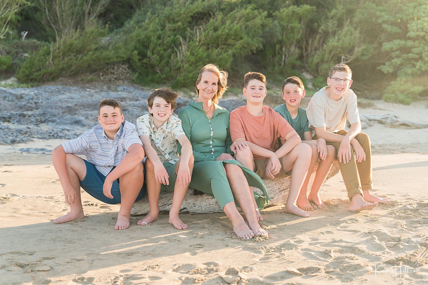 A Grandmother's Joy - The Shead Family's Maui Beach Portraits