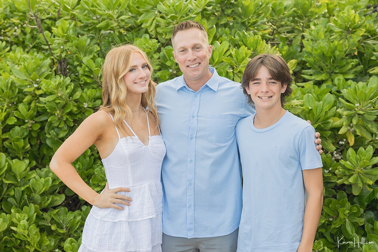 Milestone Memories - The Baker's Maui Family Portrait
