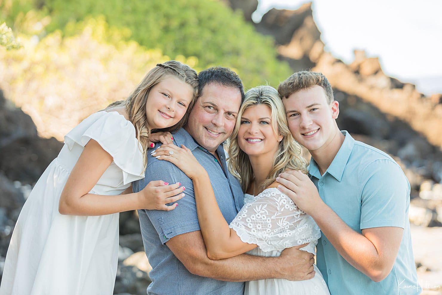 We Belong Here - The Wirth Family's Hawaii Beach Portraits