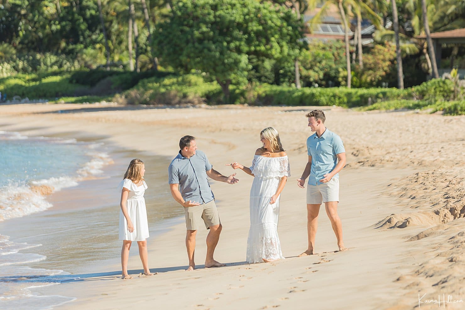 We Belong Here - The Wirth Family's Hawaii Beach Portraits