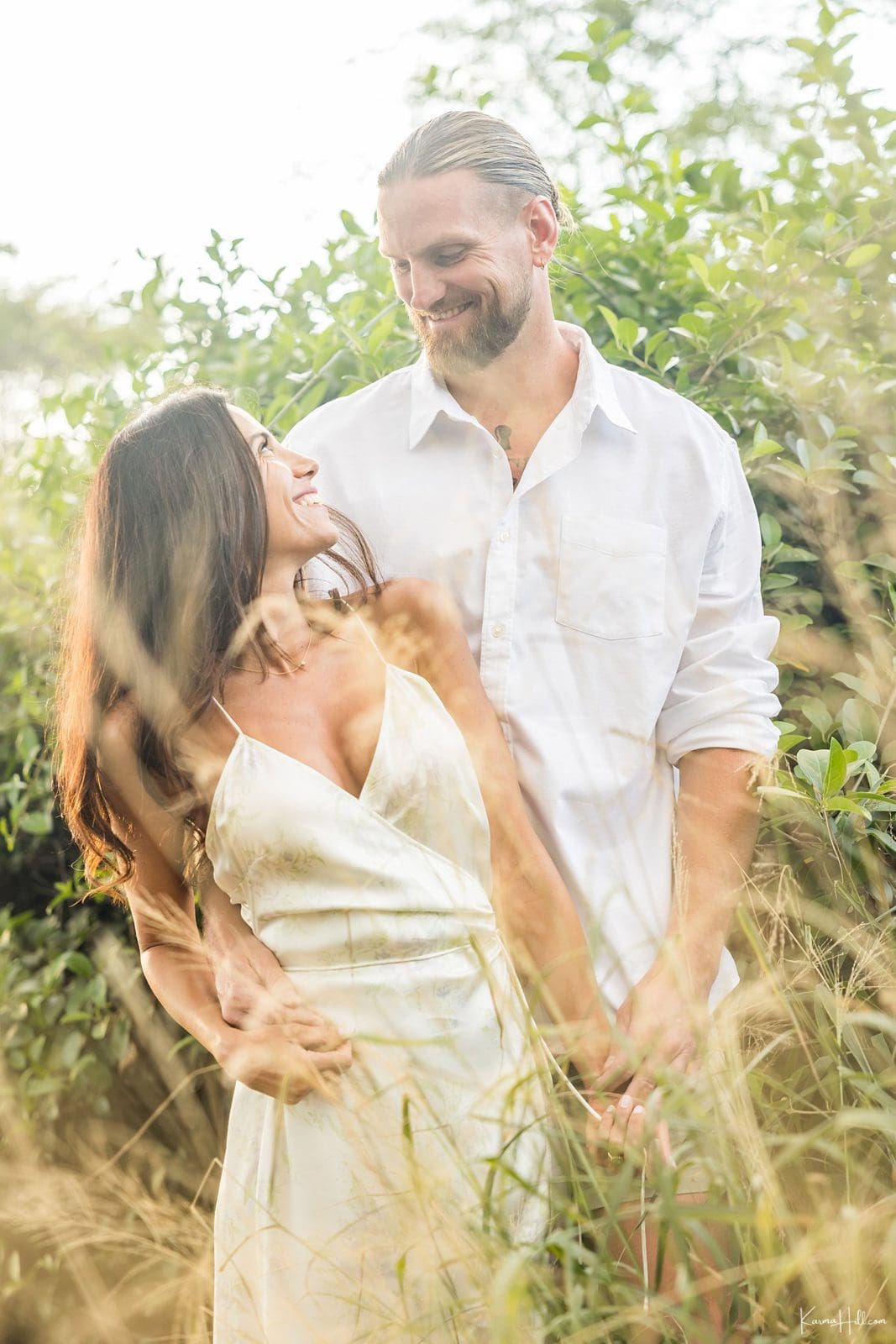 Honeymoon Happiness - Kristen & Christopher's Maui Couples Portrait