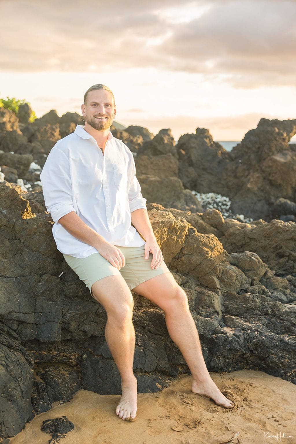 Honeymoon Happiness - Kristen & Christopher's Maui Couples Portrait
