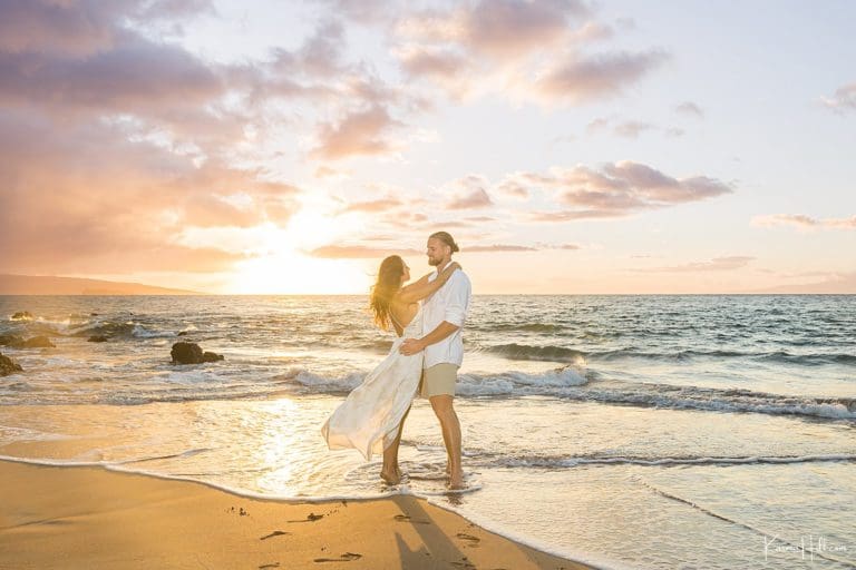 Honeymoon Happiness - Kristen & Christopher's Maui Couples Portrait