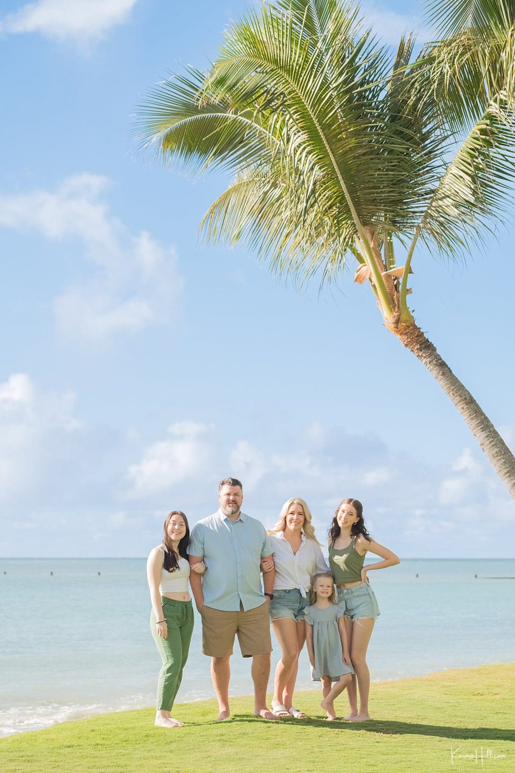 Beautiful Memories - The McCune's Oahu Family Portrait