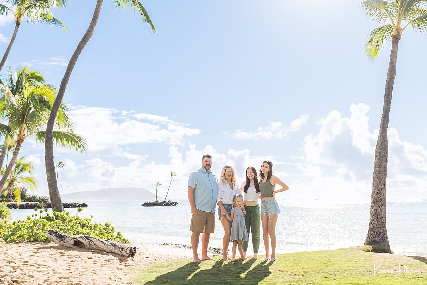 Beautiful Memories - The McCune's Oahu Family Portrait
