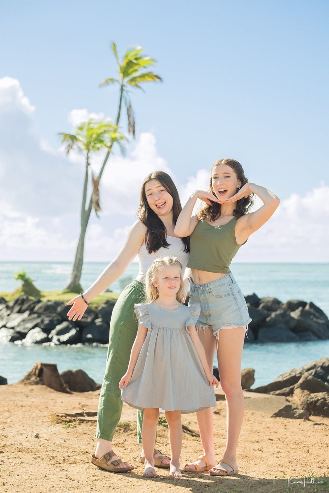 Beautiful Memories - The McCune's Oahu Family Portrait