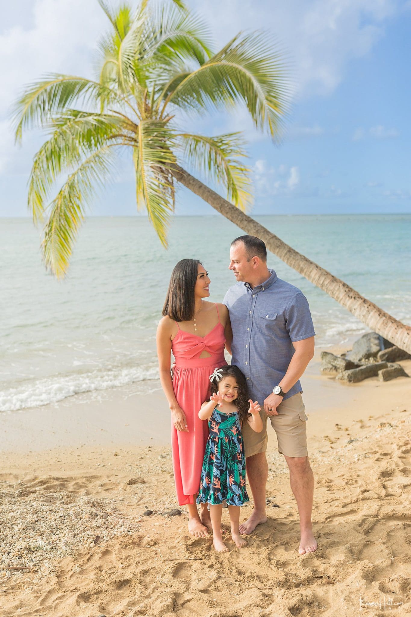 Save The Date - The Moises' Oahu Family Portrait
