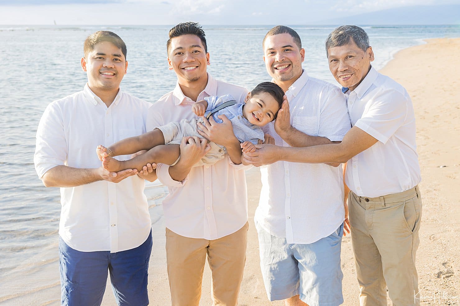 A Walk In Paradise - The Adea-Manalo's Maui Family Portrait