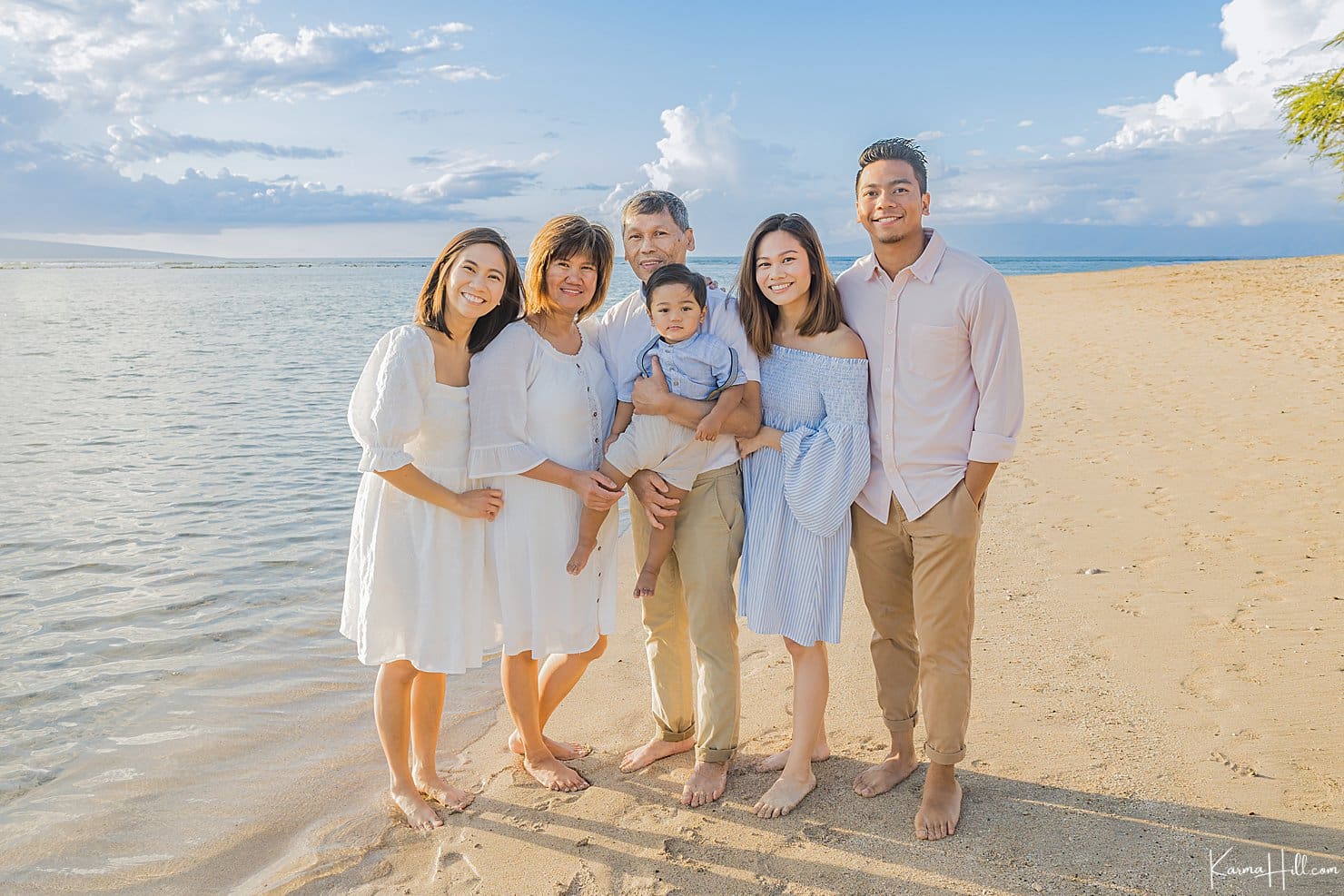 A Walk In Paradise - The Adea-Manalo's Maui Family Portrait
