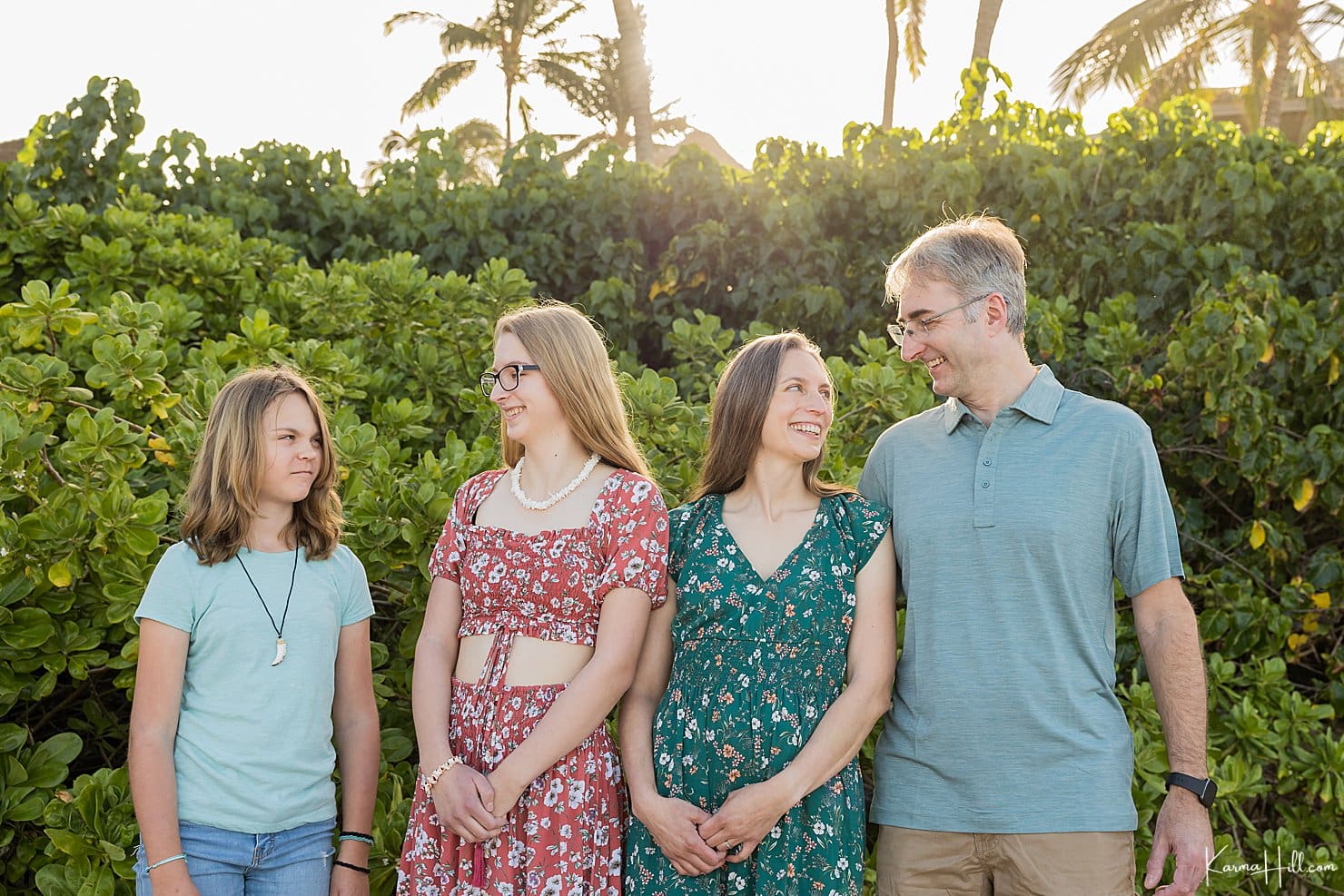 Family Downtime - The Dowson's Maui Family Portrait