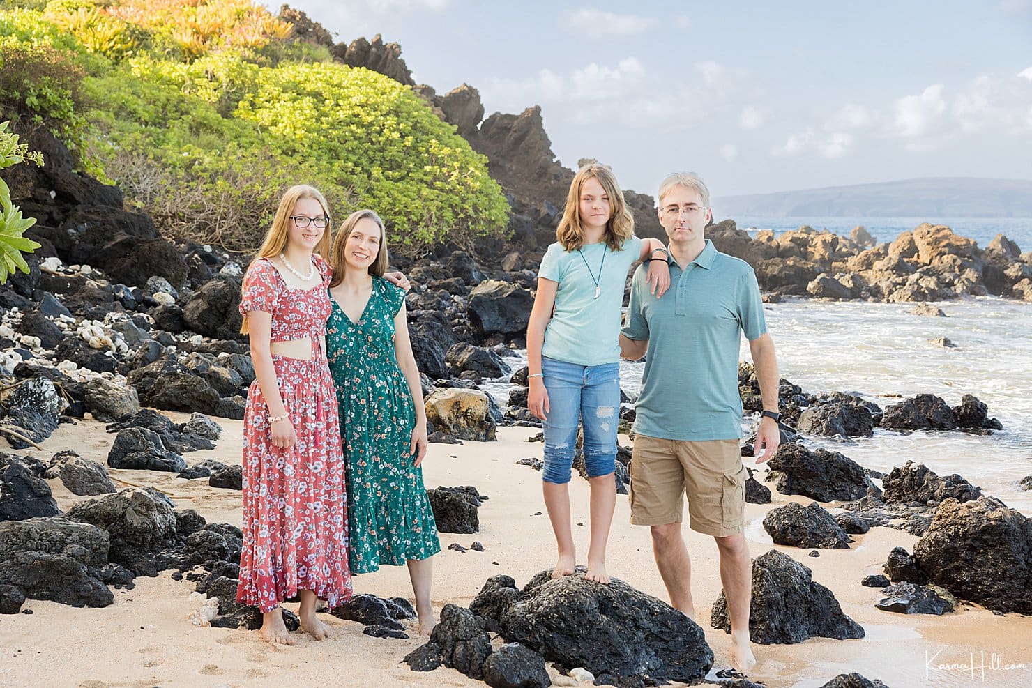 Family Downtime - The Dowson's Maui Family Portrait