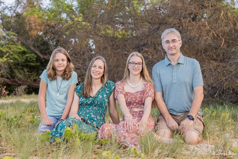 Family Downtime - The Dowson's Maui Family Portrait