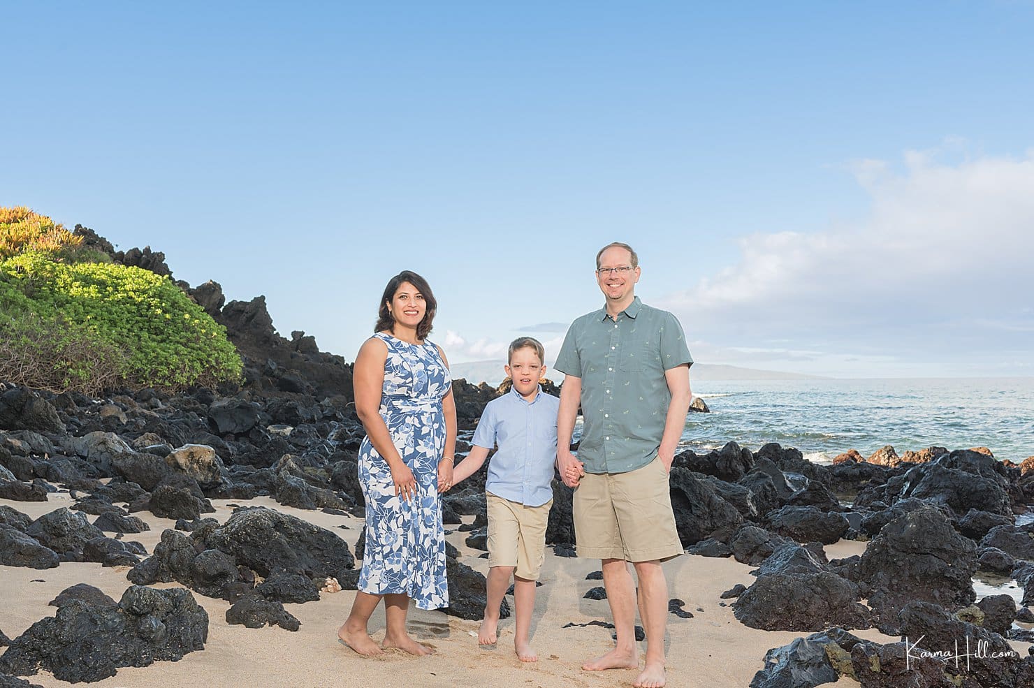 Return To Paradise - The Johnson's Maui Family Portrait