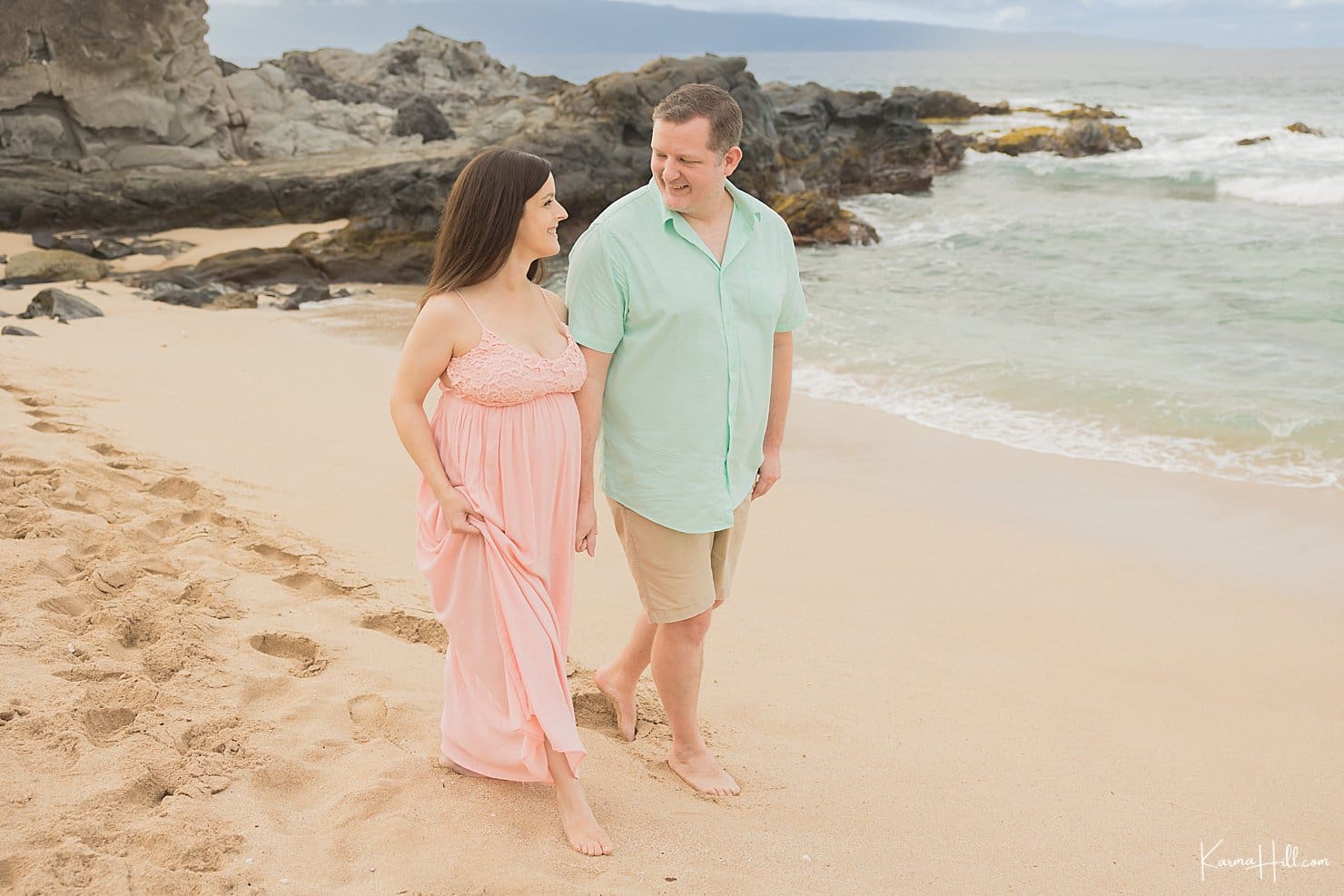 Waiting For Baby - The Vanatta's Maui Family Portrait