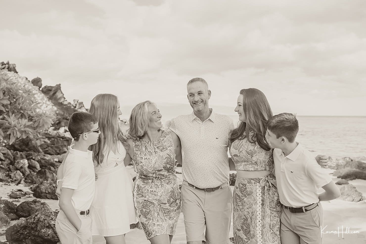 Tropical Memories - The May's Maui Family Portrait