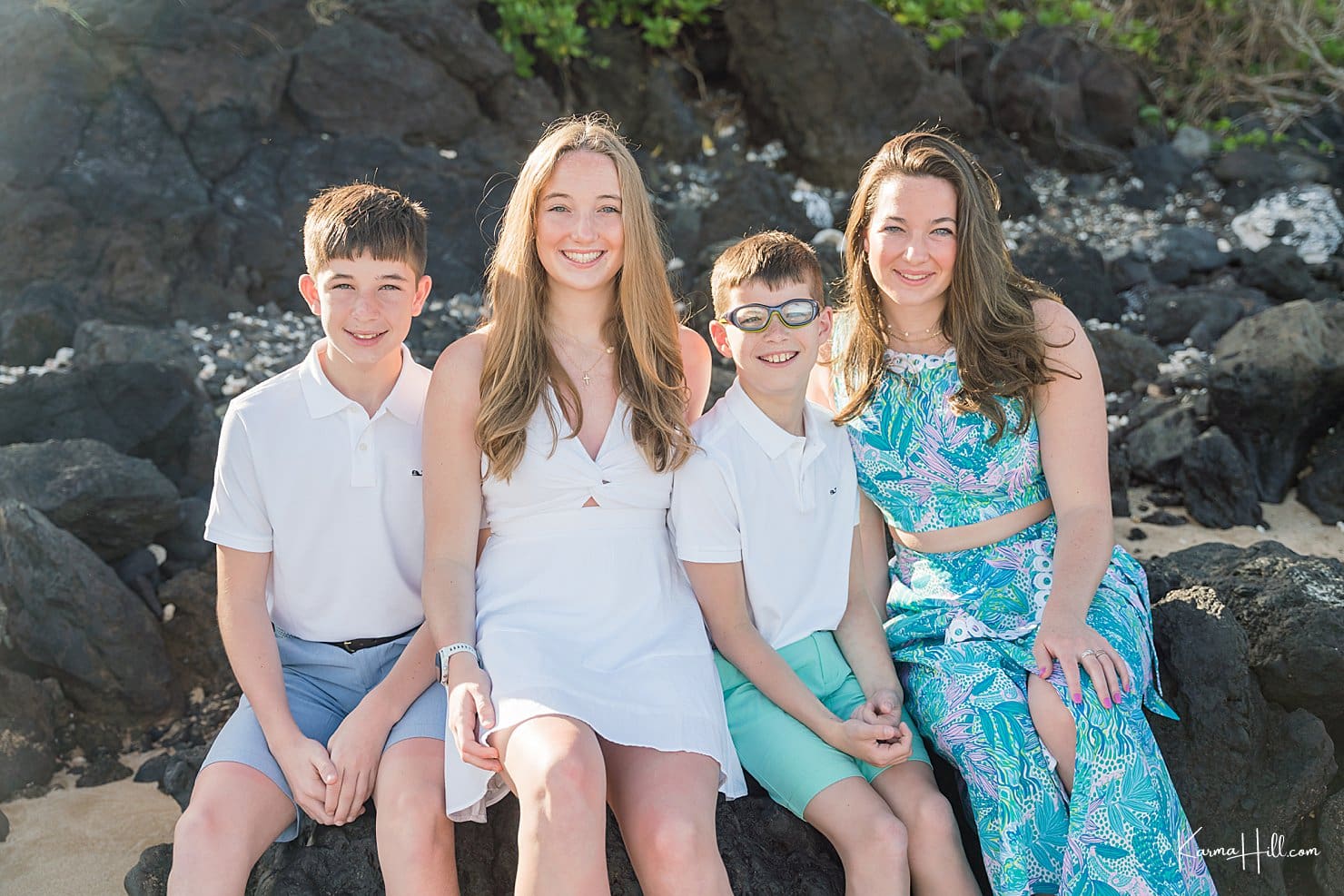 Tropical Memories - The May's Maui Family Portrait