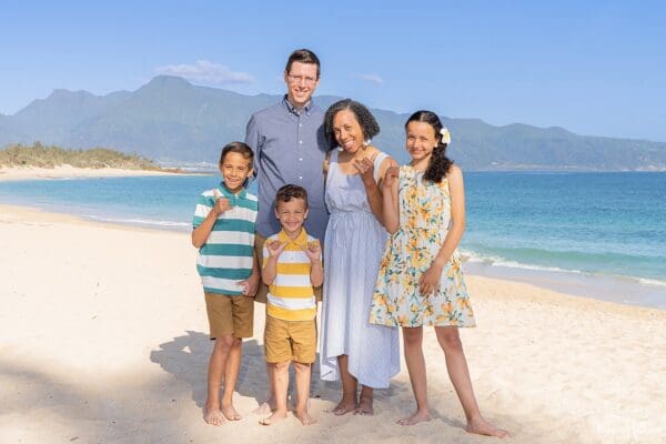 Making The Time - The Mathews' Maui Family Portrait