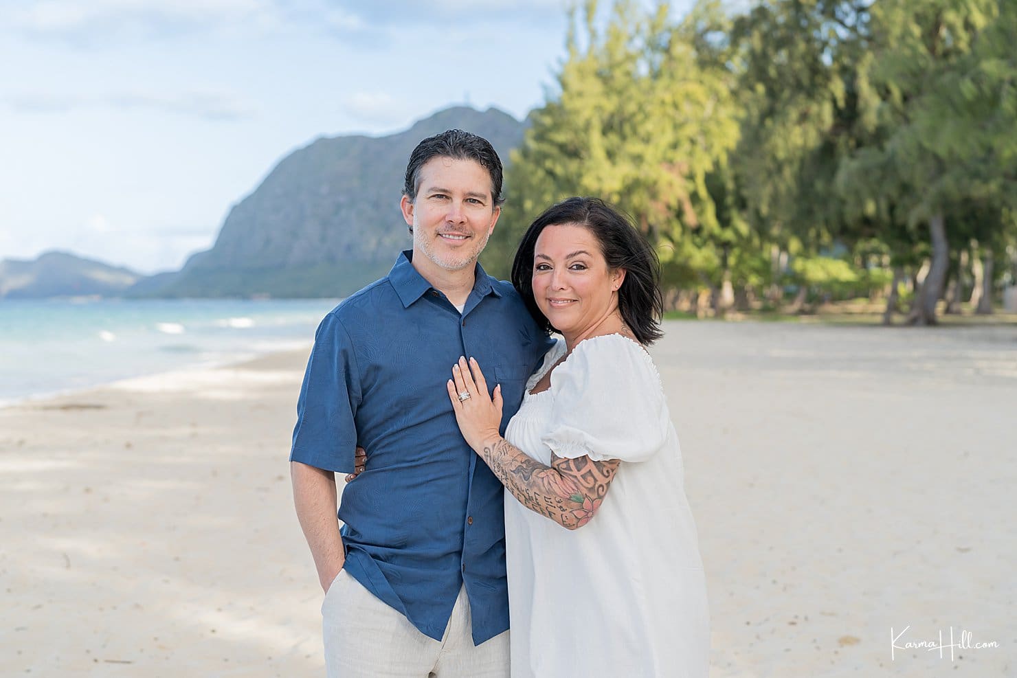 One Happy Blended Family - The Solomon's Oahu Family Portrait