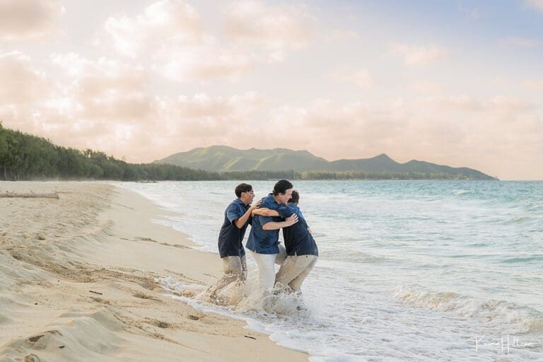 One Happy Blended Family - The Solomon's Oahu Family Portrait
