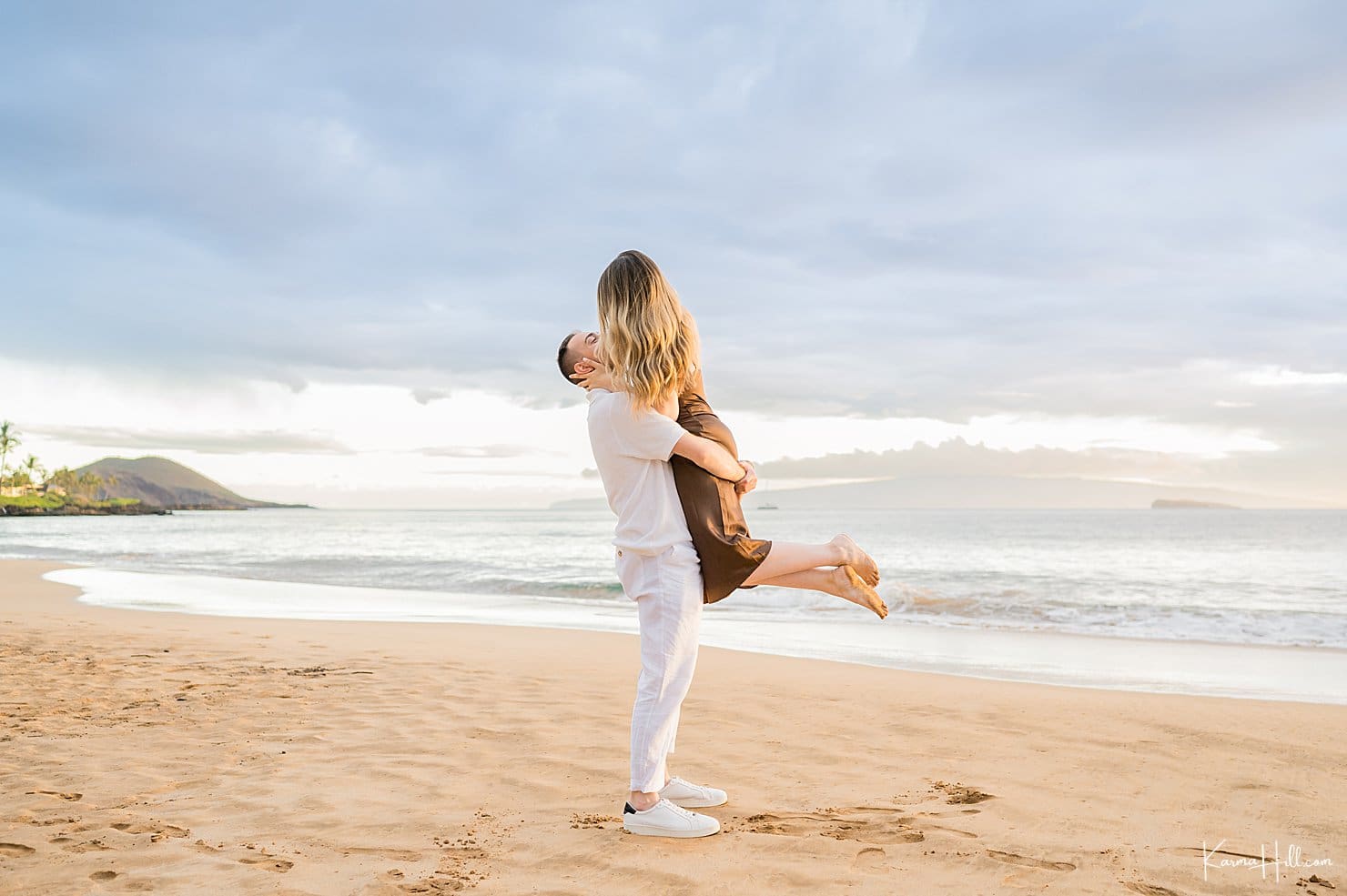My Love, My Best Friend - Johnny & Meaghan's Maui Proposal Portrait