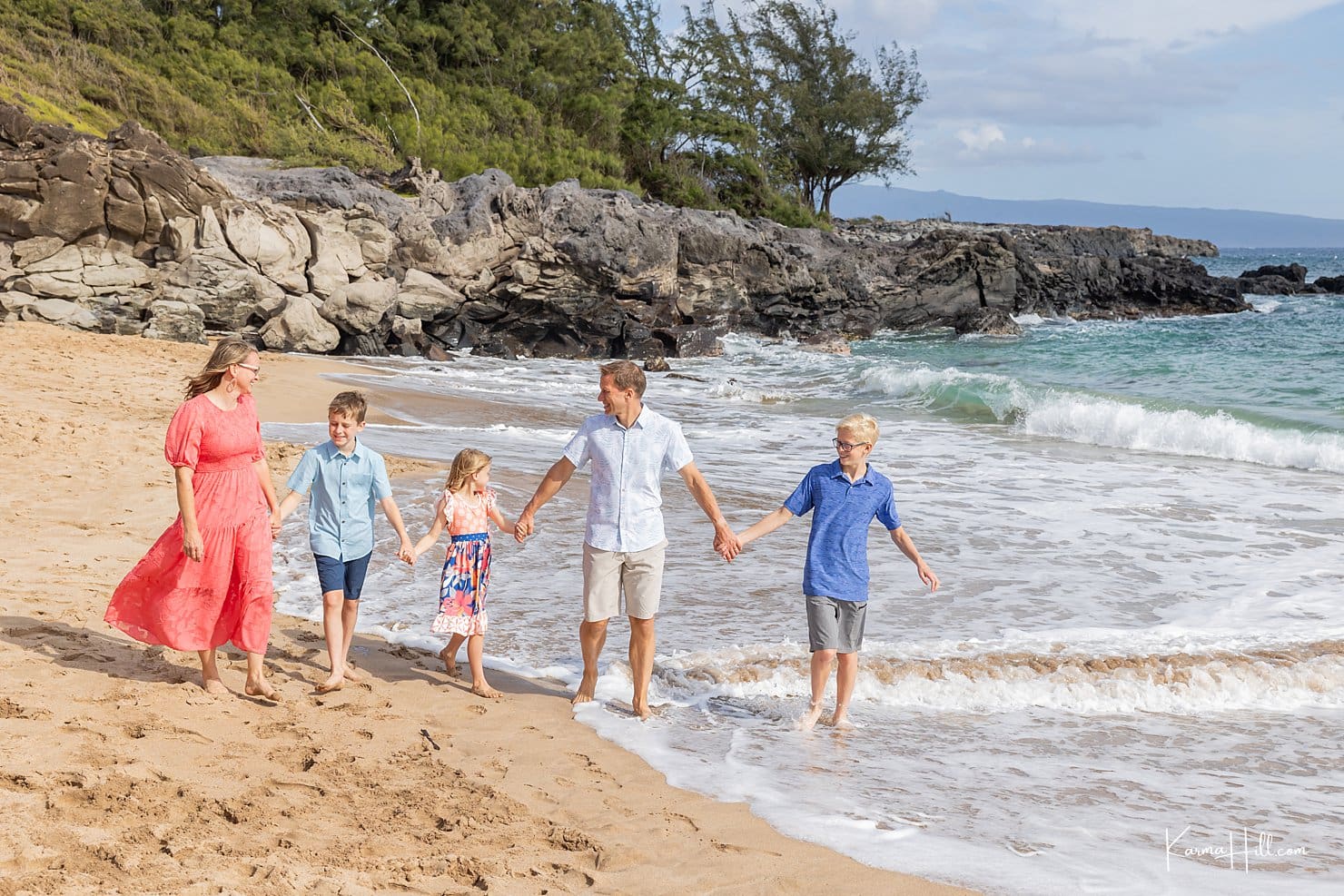 Happy Beach Days - The Simmons' Maui Family Portrait
