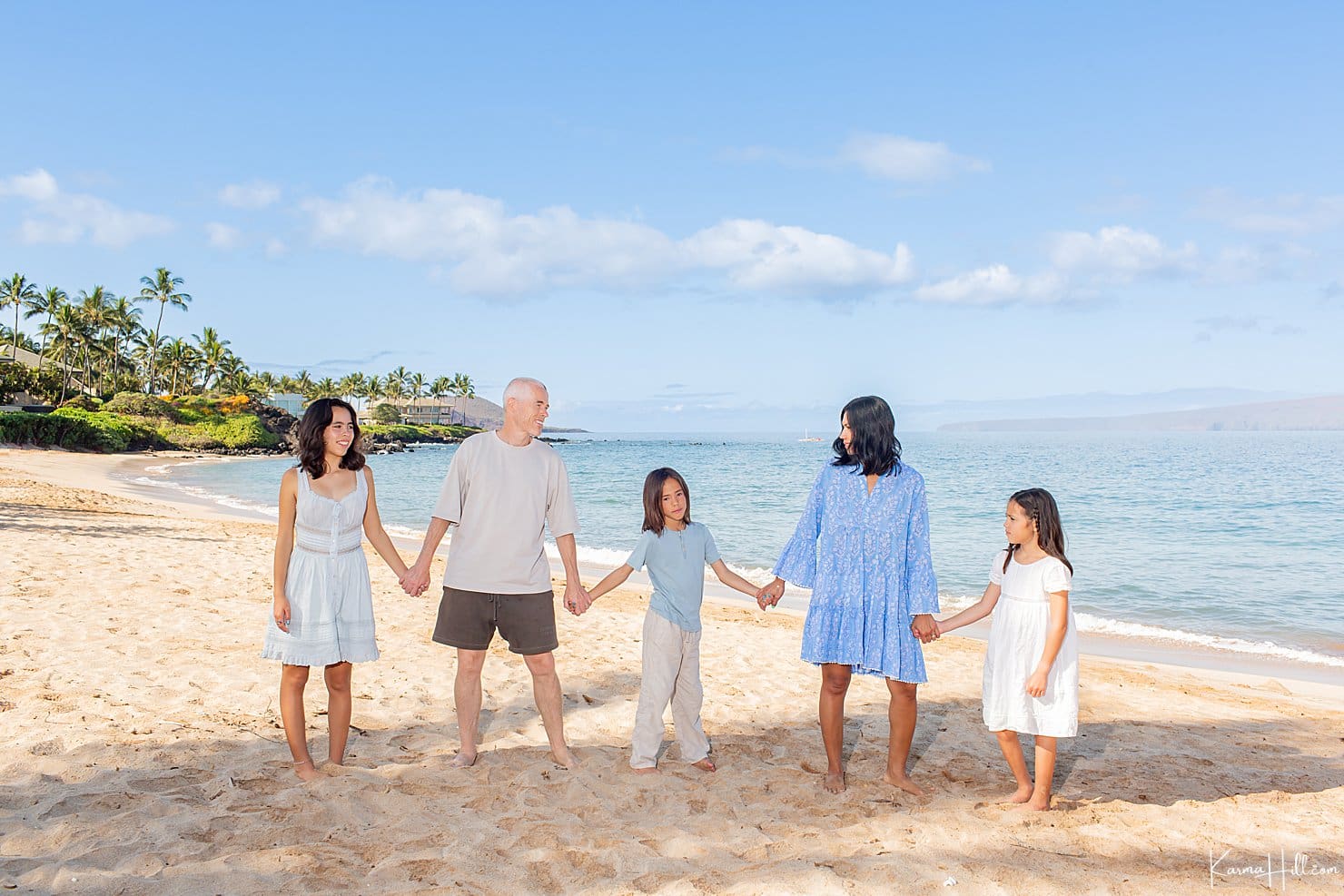 All In One Frame - The Storey's Maui Family Portrait