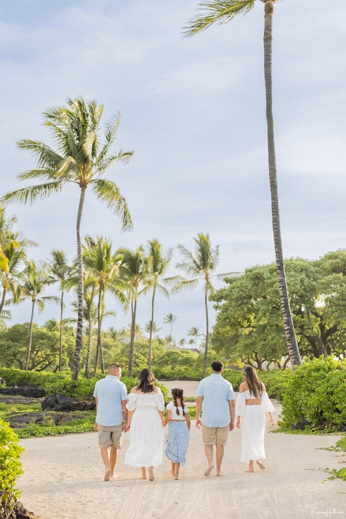 A Change Of Scenery - The Zavala's Big Island Family Portrait