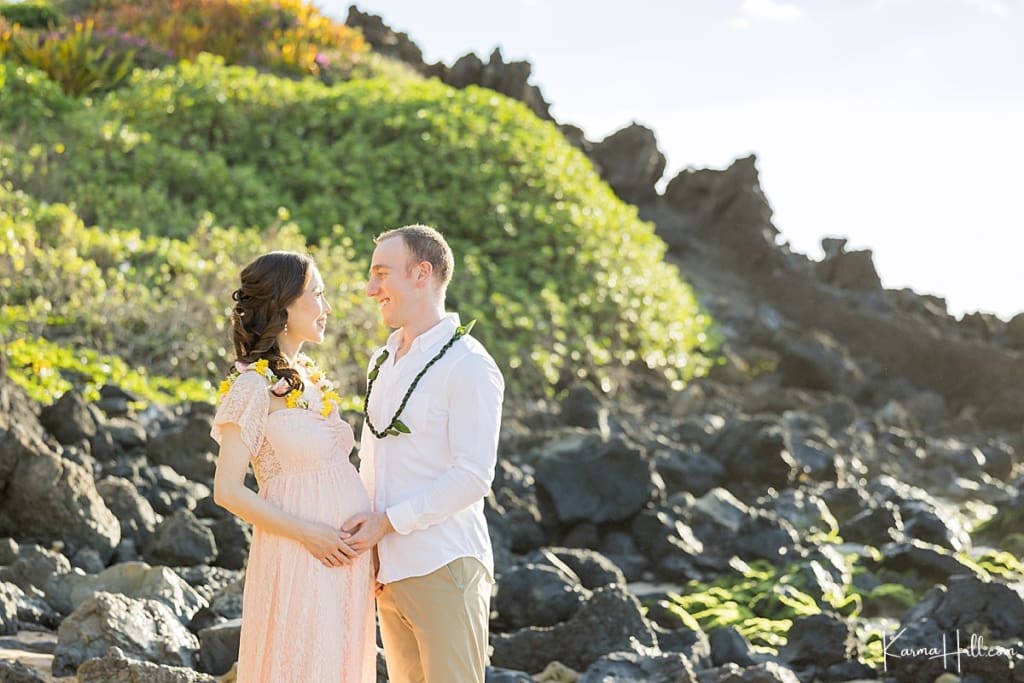 Happy News - Jenny & Matt's Maui Babymoon Portrait