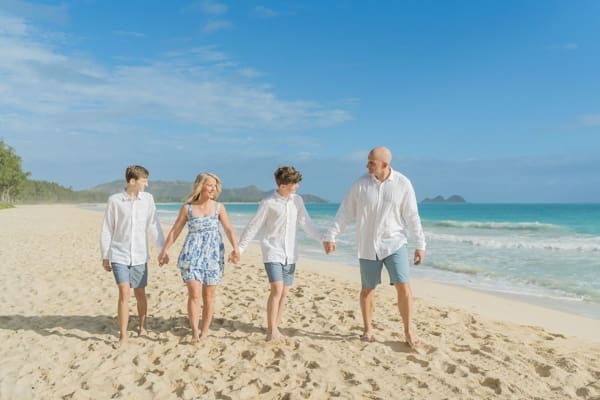 Island Love - The Kahooilihala's Oahu Family Photographer