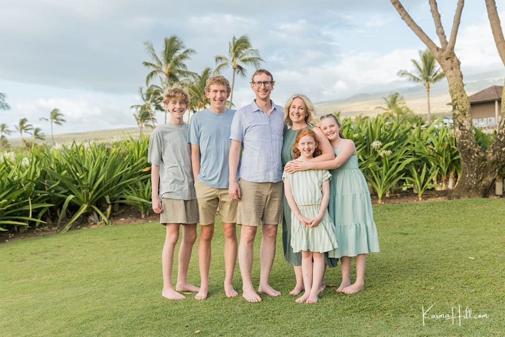 A Hawaiian Portrait Refresh - The Kinney's Maui Family Portrait