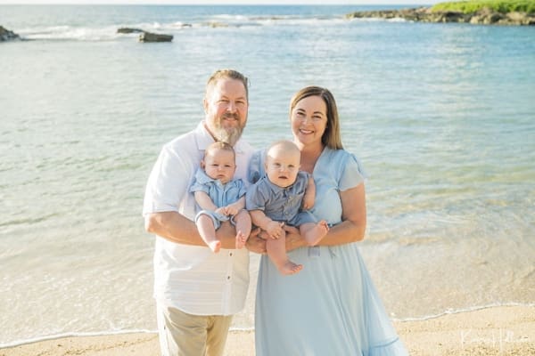 Irreplaceable Moments - The Harrison's Oahu Family Portrait