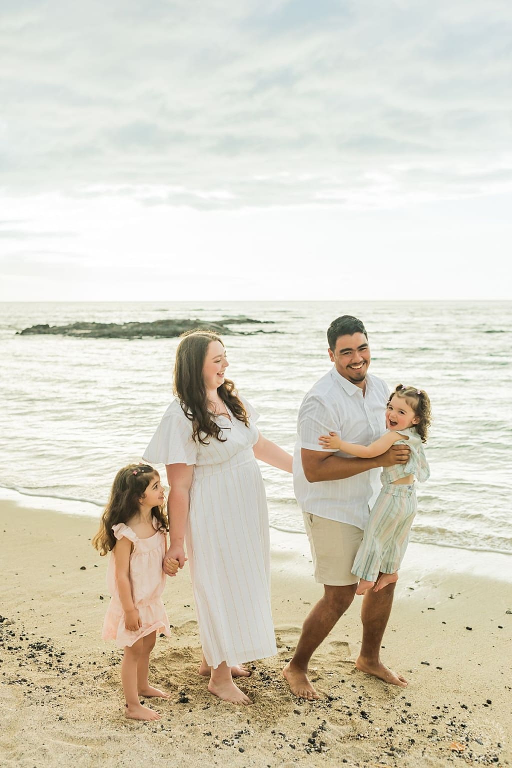 Irreplaceable Moments - The Corallo's Big Island Family Portrait