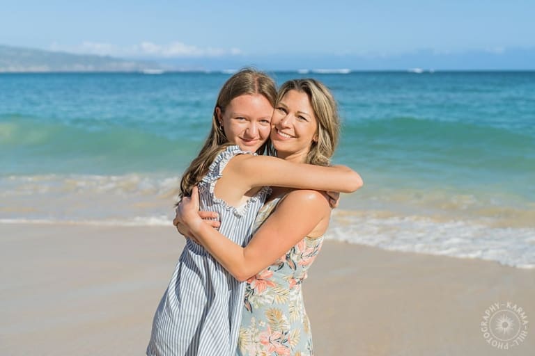 Full Circle Moments - The Mapes' Maui Family Portrait